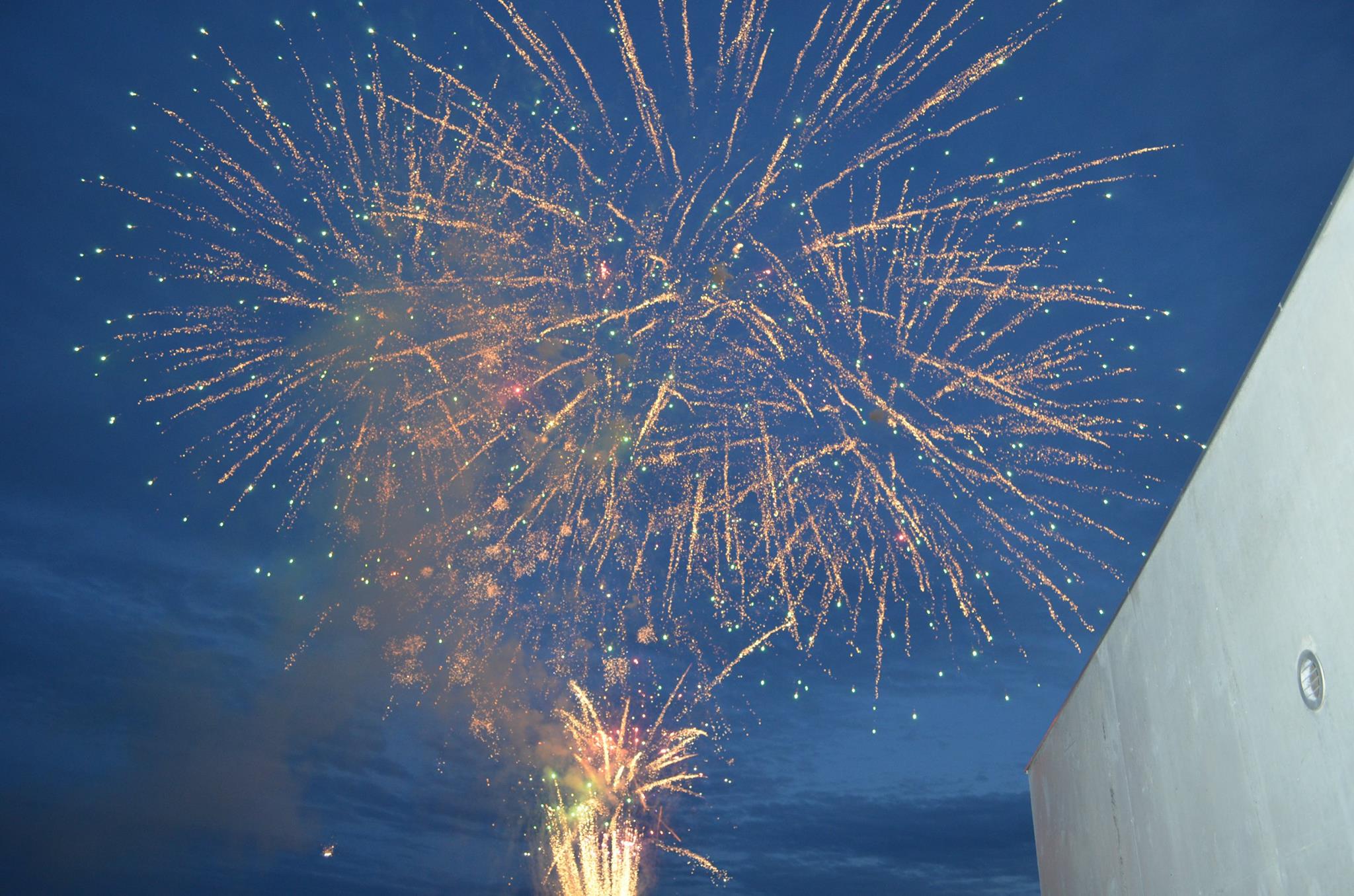 Fyrverkeri, Engelsrud NFI Fyrverkeri AS 73 - Engelsrud NFI Fyrverkeri AS